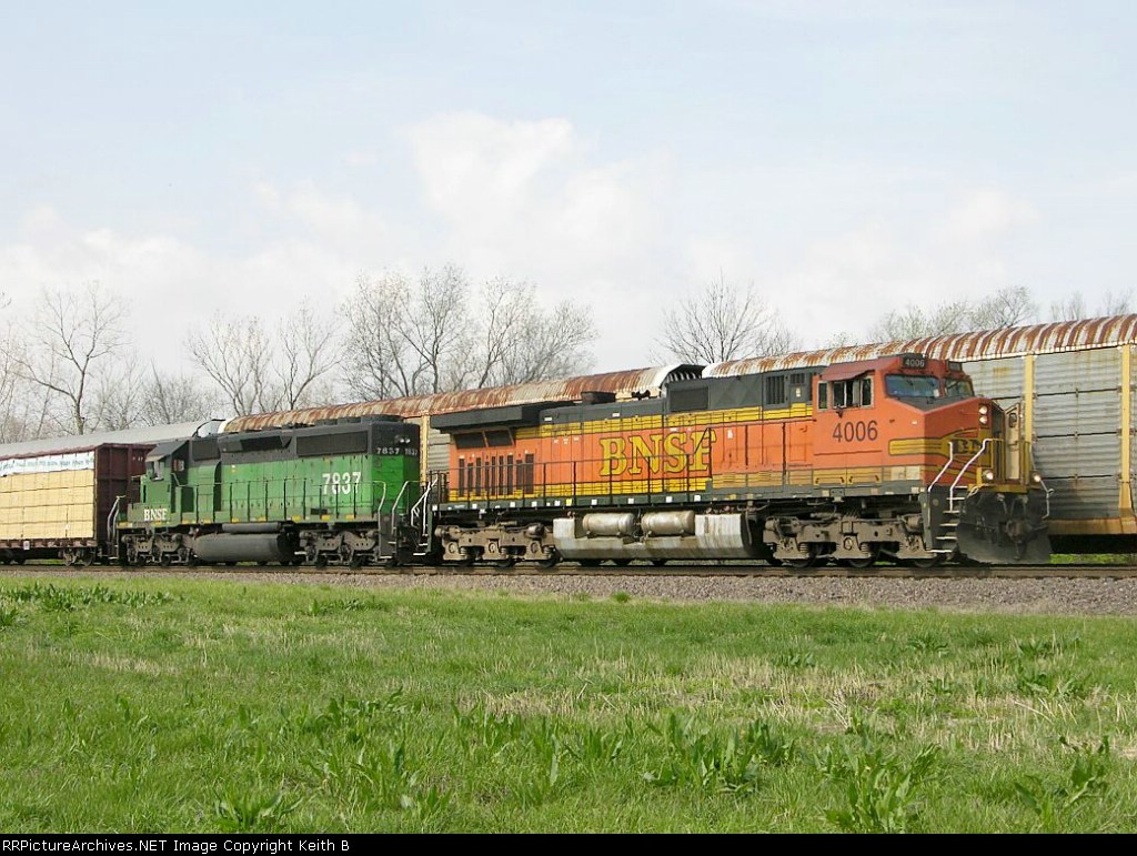 BNSF 4006 and 7837